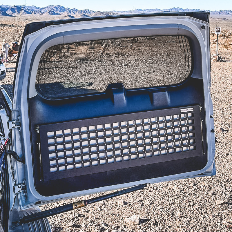 Toyota Land Cruiser / Lexus GX tailgate drop down table